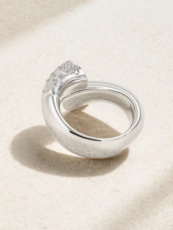 TABAYER Oera Large 18-karat White Diamond Ring