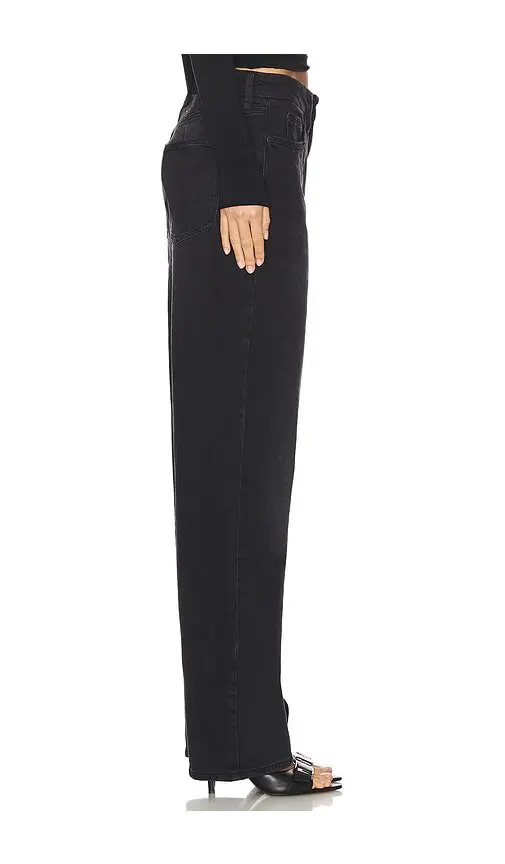 Good American 90s Straight Leg Jeans