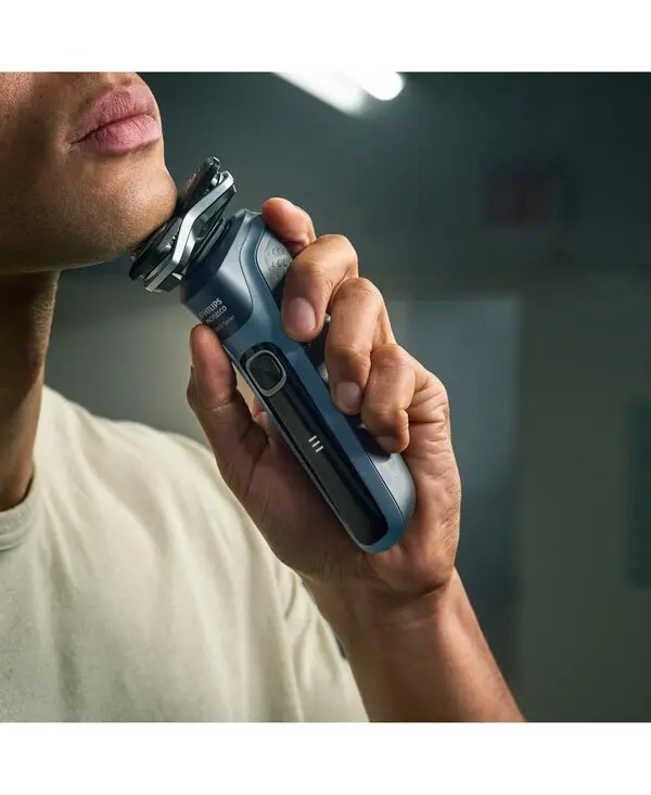NORELCO Philips Shaver 5400