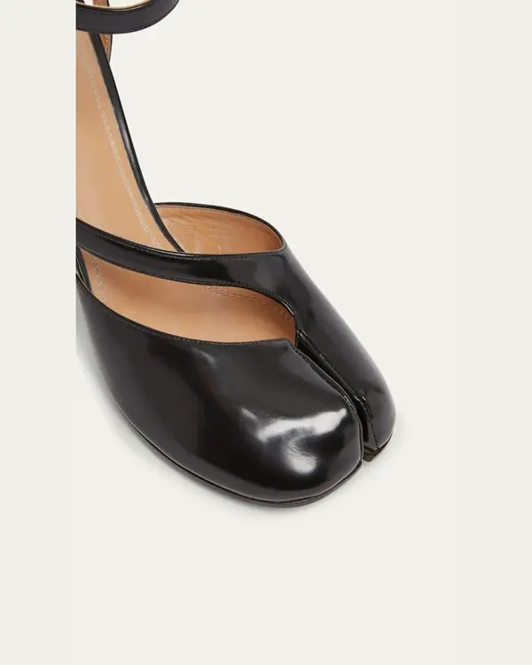 MAISON MARGIELA Tabi Leather Pumps - Black