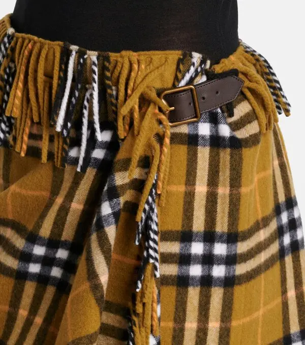 Burberry Check Wool And Cashmere Miniskirt - Green