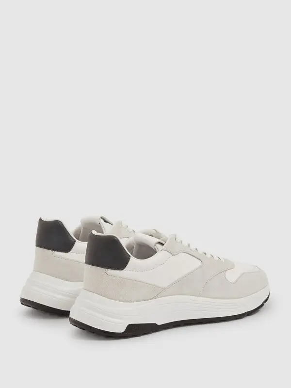 Hogan Hyperlight Sneakers
