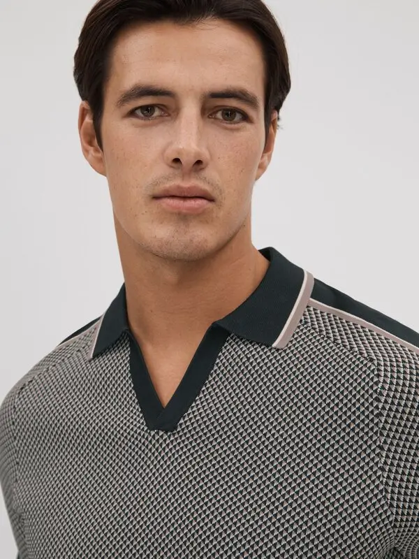 REISS Brunswickhunting Geometric Design Knitted Open Collar Shirt