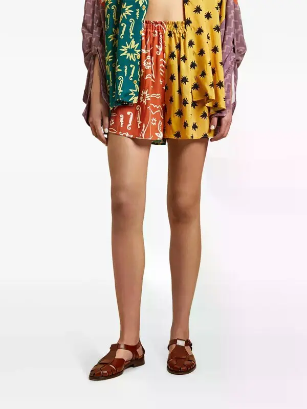 DONDE ESTEBAN Estrellitas Mini Shorts - Yellow