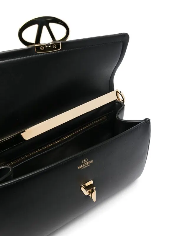 Valentino Garavani Vlogo Signature-plaque Shoulder Bag - Black