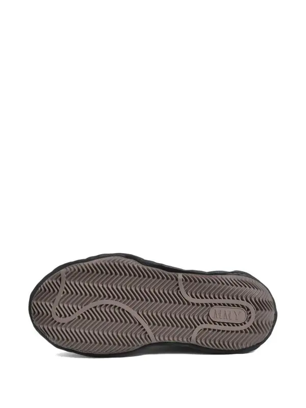 Mihara Yasuhiro Blakey Low-top Sneakers - Black