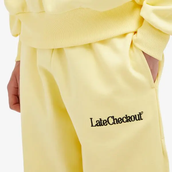 LATE CHECKOUT Lc Logo Sweat Pants