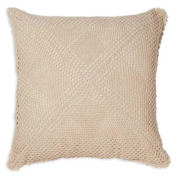 ROSELLI Amelia Crocheted Pillow