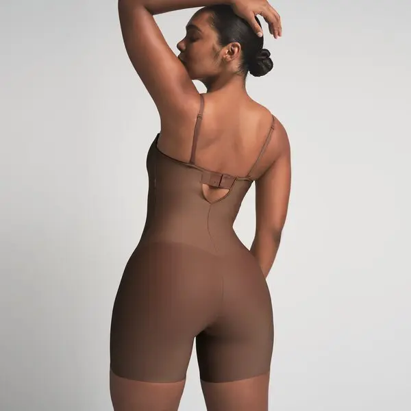 SKIMS Body Core Sculpt Underwire Mid Thigh Bodysuit - Jasper