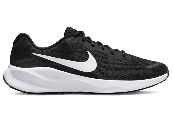 Nike Revolution 7in