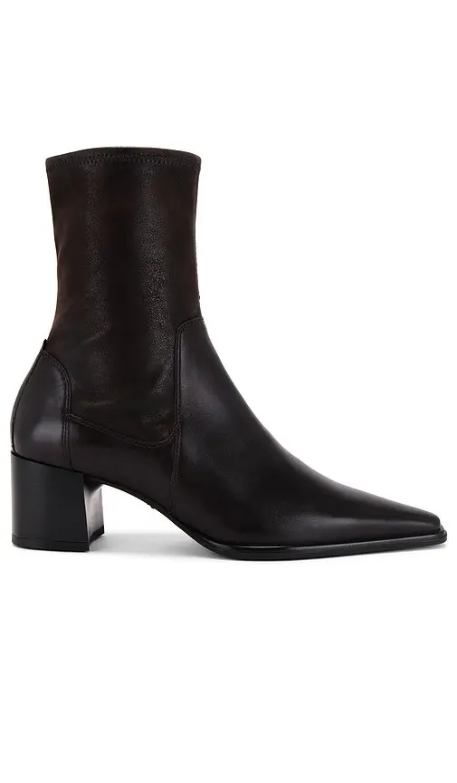 VAGABOND SHOEMAKERS Giselle Boot