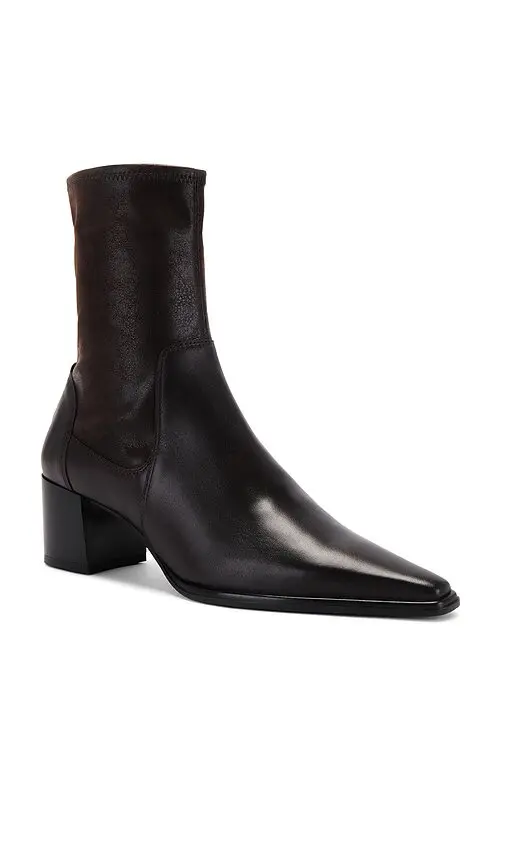 VAGABOND SHOEMAKERS Giselle Boot