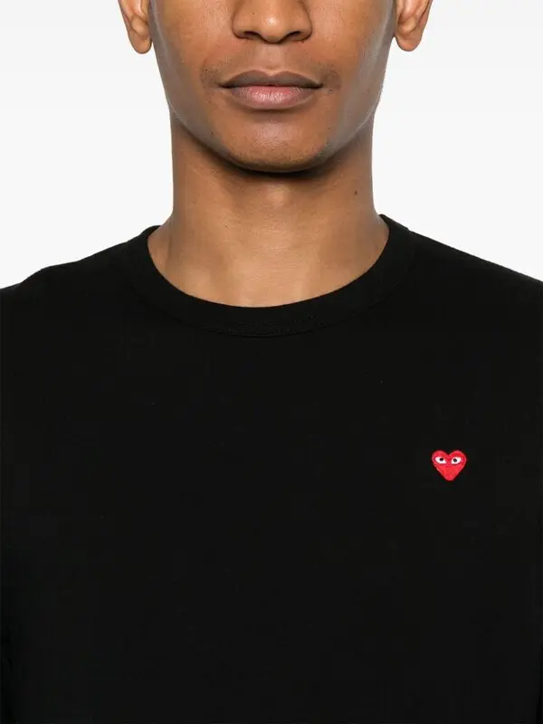 Play Comme Des Garcon Heart-patch T-shirt - Black