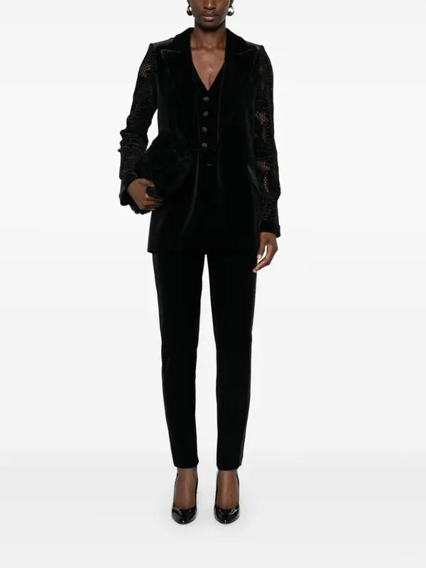 NISSA Floral Embroidered Velvet Blazer