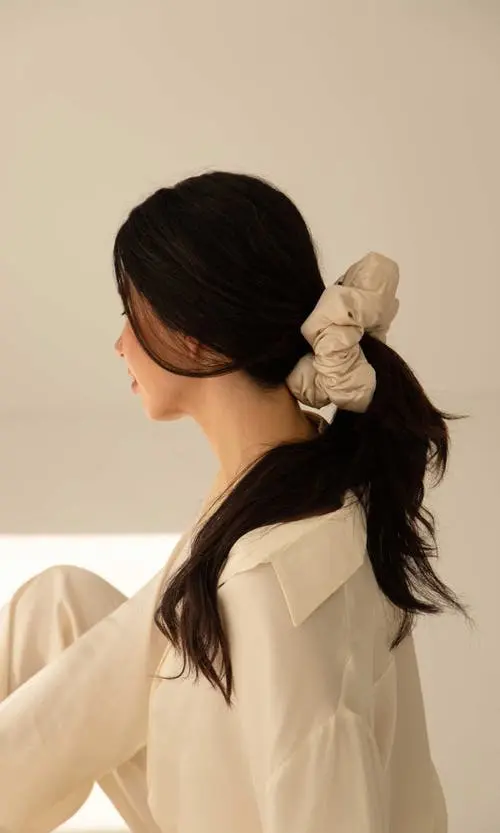 DROWSY SLEEP CO. Xxl Silk Padded Scrunchie - Dusty Gold