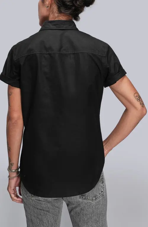 WILDFANG Essential Oxford Button-up Shirt With Classic Collar And Short Sleeves - Black