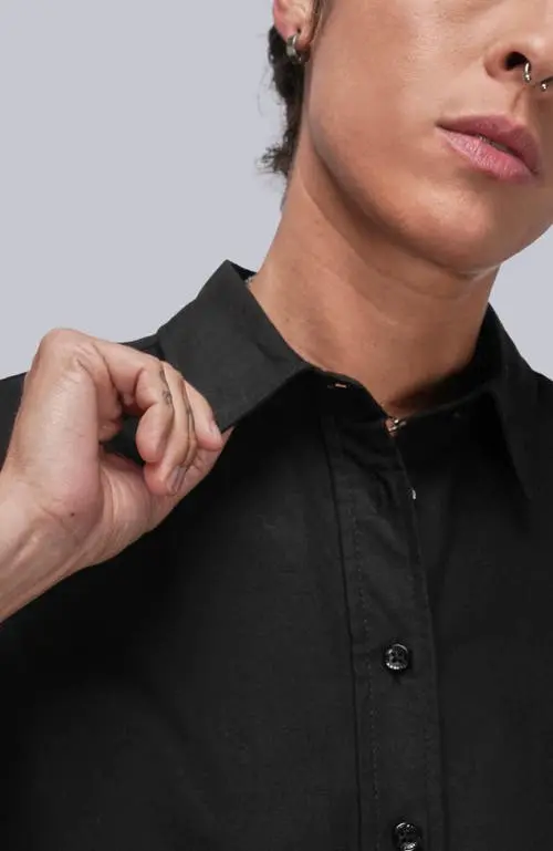 WILDFANG Essential Oxford Button-up Shirt With Classic Collar And Short Sleeves - Black