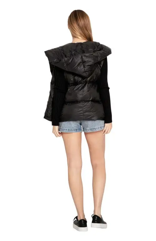BELLE & BLOOM Hooded Puffer Vest - Black