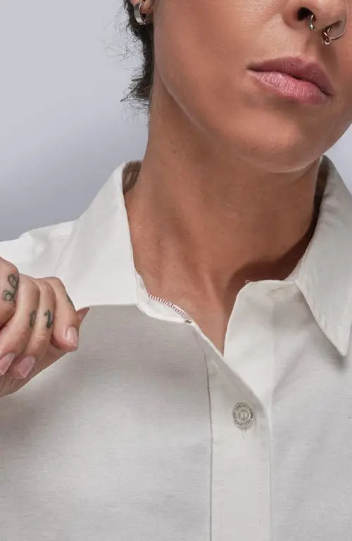 WILDFANG The Essential Long Sleeve Oxford Button-up - White