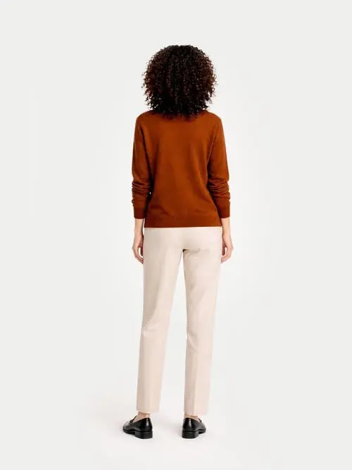 Gobi Cashmere Essential V-neck Cardigan - Chipmunk
