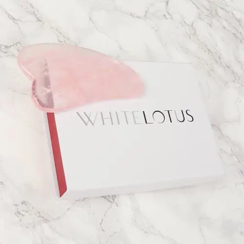 WHITE LOTUS BEAUTY Premium Rose Quartz Gua Sha - Pink