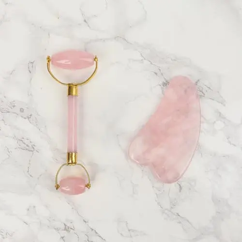 WHITE LOTUS BEAUTY Premium Rose Quartz Gua Sha - Pink