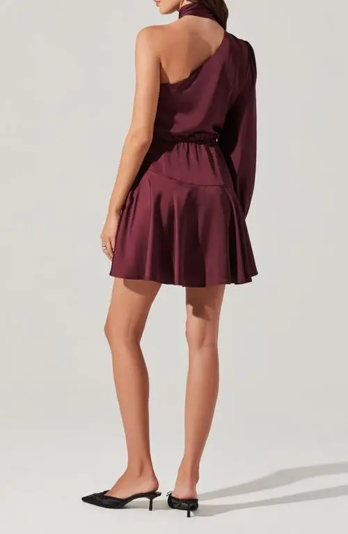 astr the label off the shoulder a-line dress Elvinia Off Shoulder Midi Dress