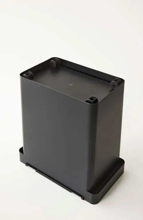 YAMAZAKI Extra-large Airtight Pet Rolling Food Storage Container