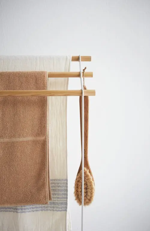 YAMAZAKI Bath Towel Hanger
