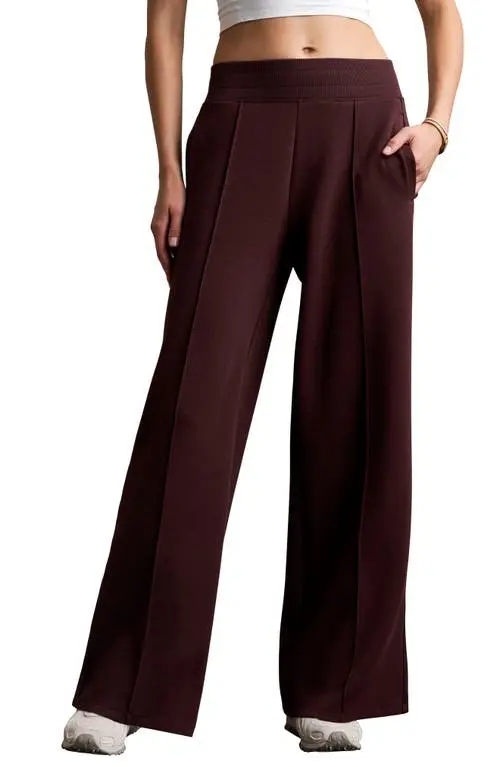 RHONE Dreamglow Trousers - Cherry Bark