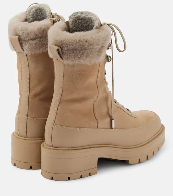 AQUAZZURA Very Cortina Ankle Boots - Beige