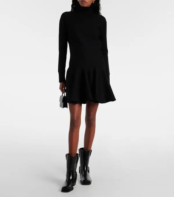 Valentino Garavani Rockstud Leather Boots - Black