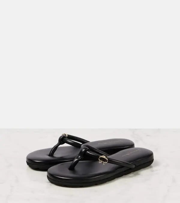 GIANVITO ROSSI Juno Leather Thong Sandals - Black
