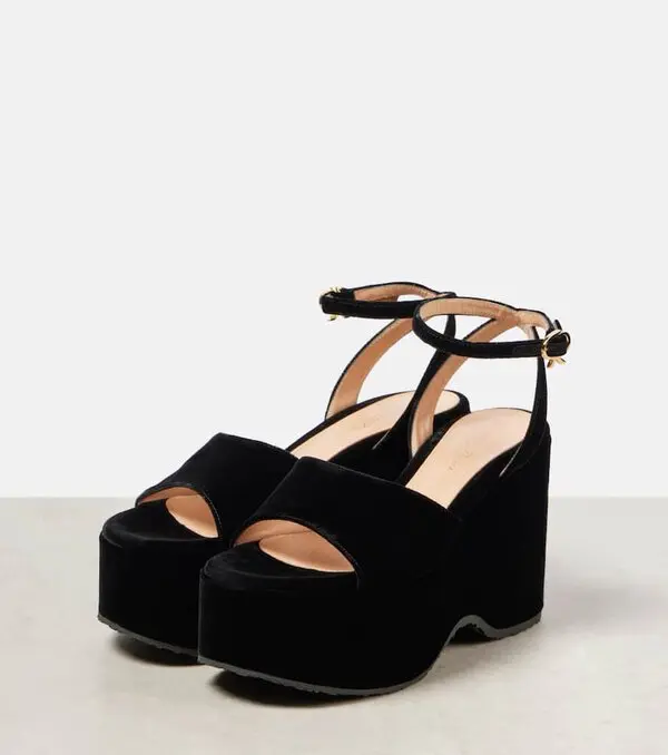 GIANVITO ROSSI Velvet Wedge Sandals - Black