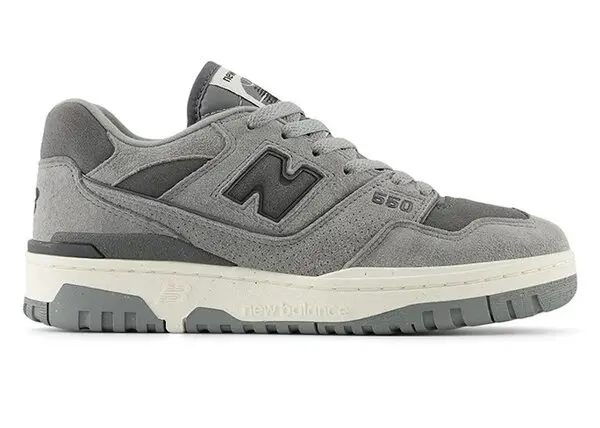 NEW BALANCE 550 Sneakers