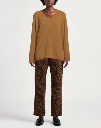 Alpha Studio Alpaca Wool Blend V-neck Sweater