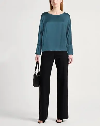 Alpha Studio Satin Top