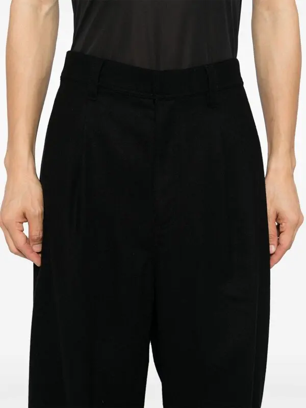 Facetasm Pleated Tapered Trousers