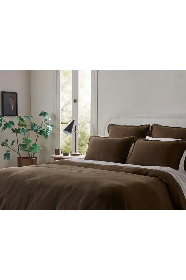 PARACHUTE Linen Sham Set In Brown