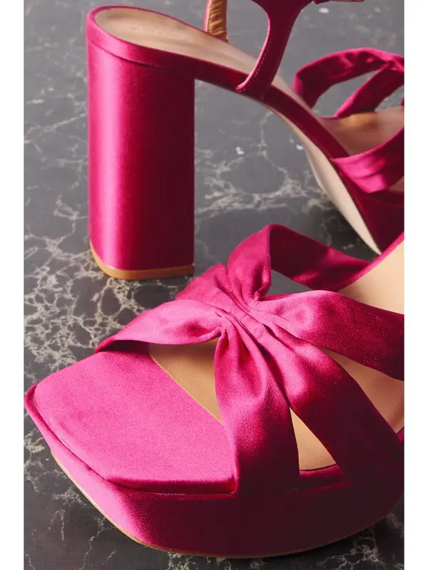 REFORMATION Monetta Platform Sandals