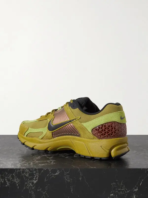Nike Zoom Vomero 5 Sneakers - Green