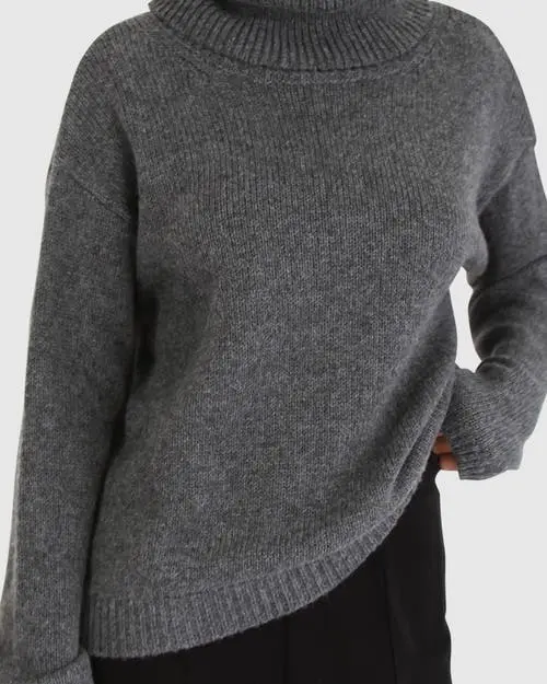 BELLE & BLOOM Right Here Waiting Knit - Charcoal