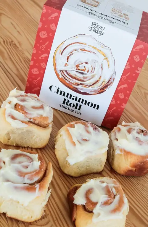 BROOKLYN BREW SHOP Cinnamon Roll Making Kit