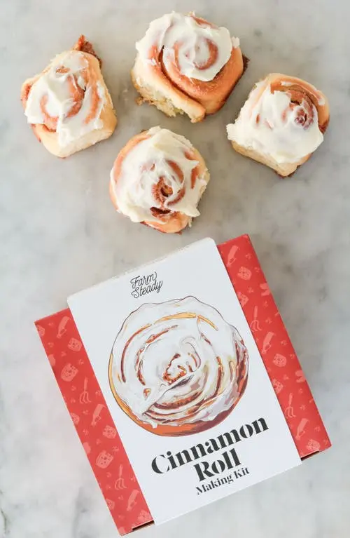 BROOKLYN BREW SHOP Cinnamon Roll Making Kit