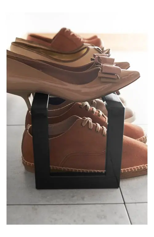 YAMAZAKI Adjustable Shoe Rack