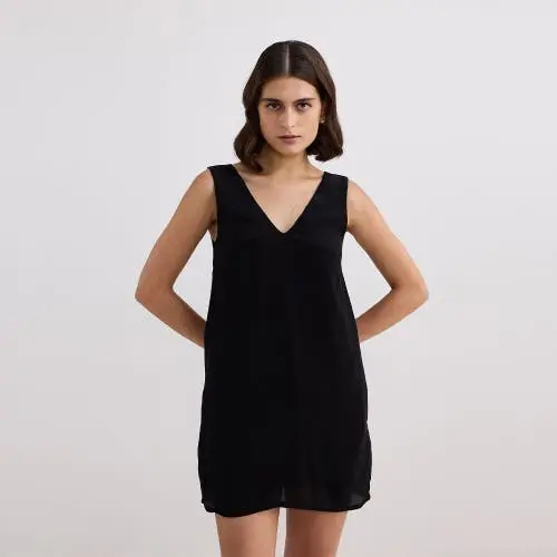 REISTOR Midnight Muse V-neck Short Dress