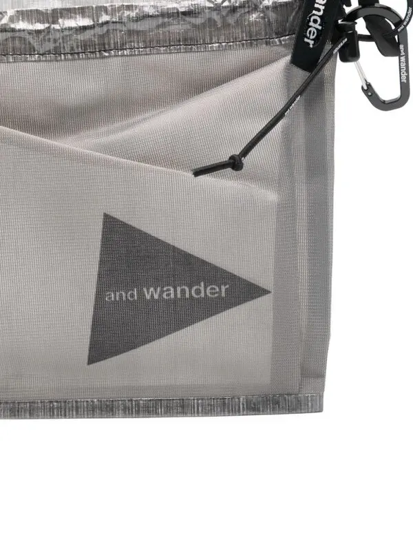 AND WANDER Dyneema Messenger Bag