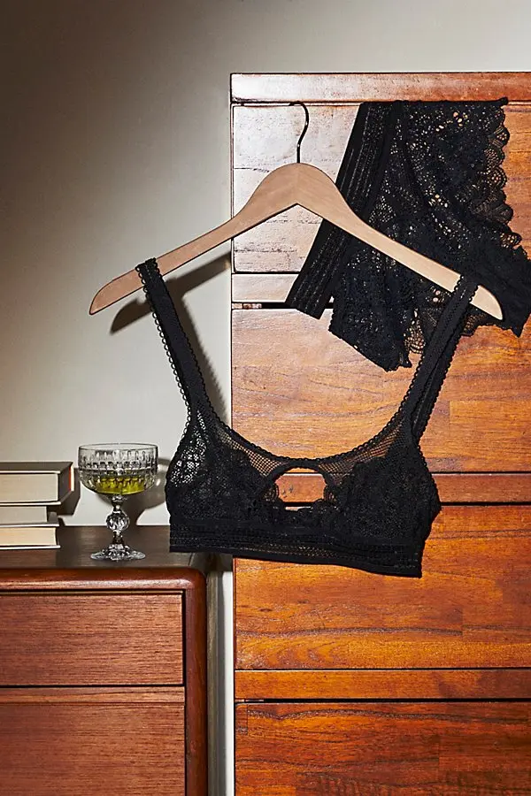 Free People Moonlit Meadow Lace High-rise Briefs - Black