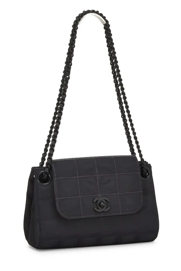 CHANEL 　キルティングミニバッグ Chanel Nylon Travel Line Shoulder Bag - Black | Editorialist