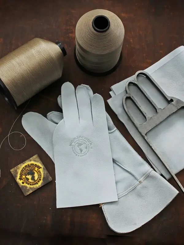 WOMANSWORK Goatskin Gardening Gloves